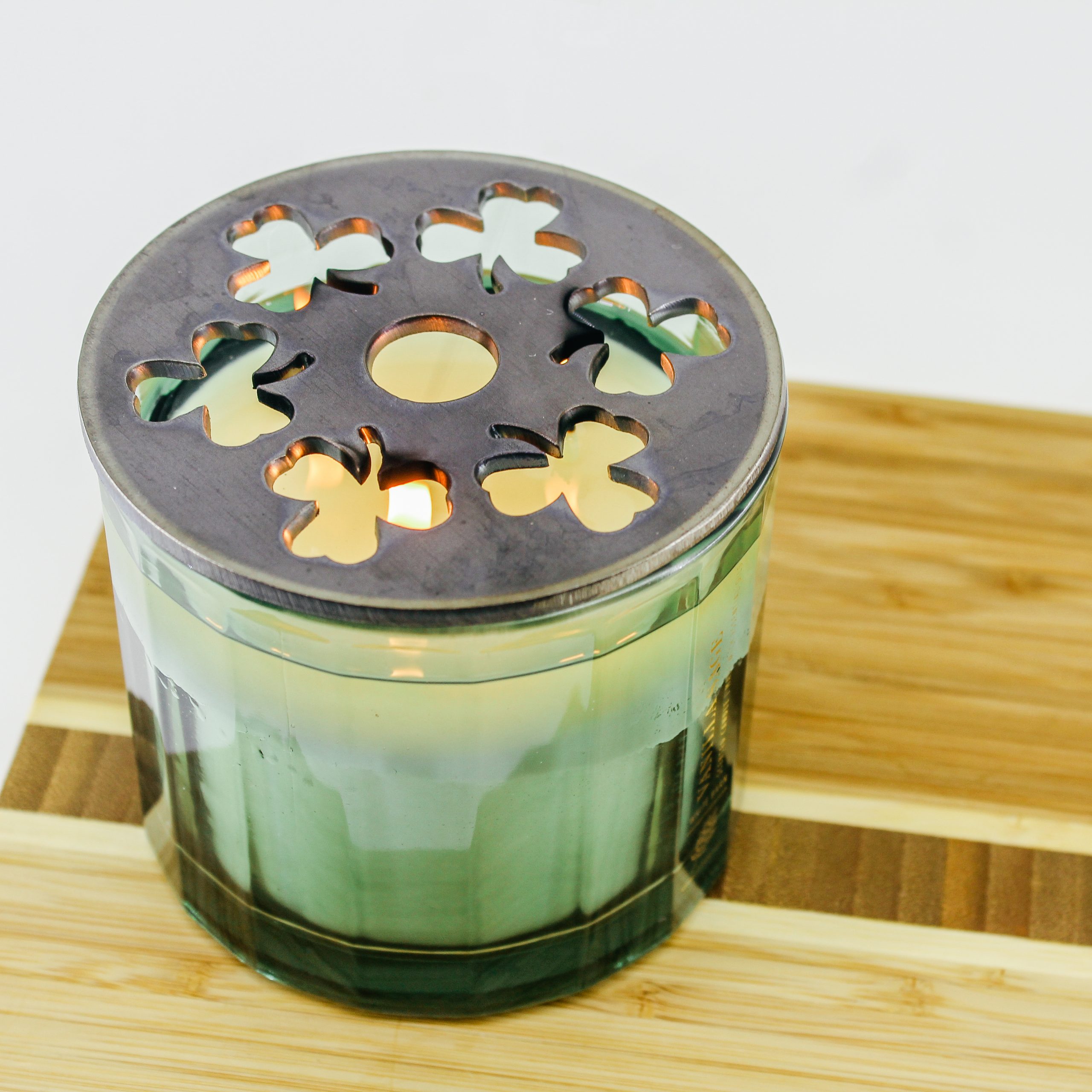 Shamrocks in Circle Candle Topper! | Candle-Toppers.com